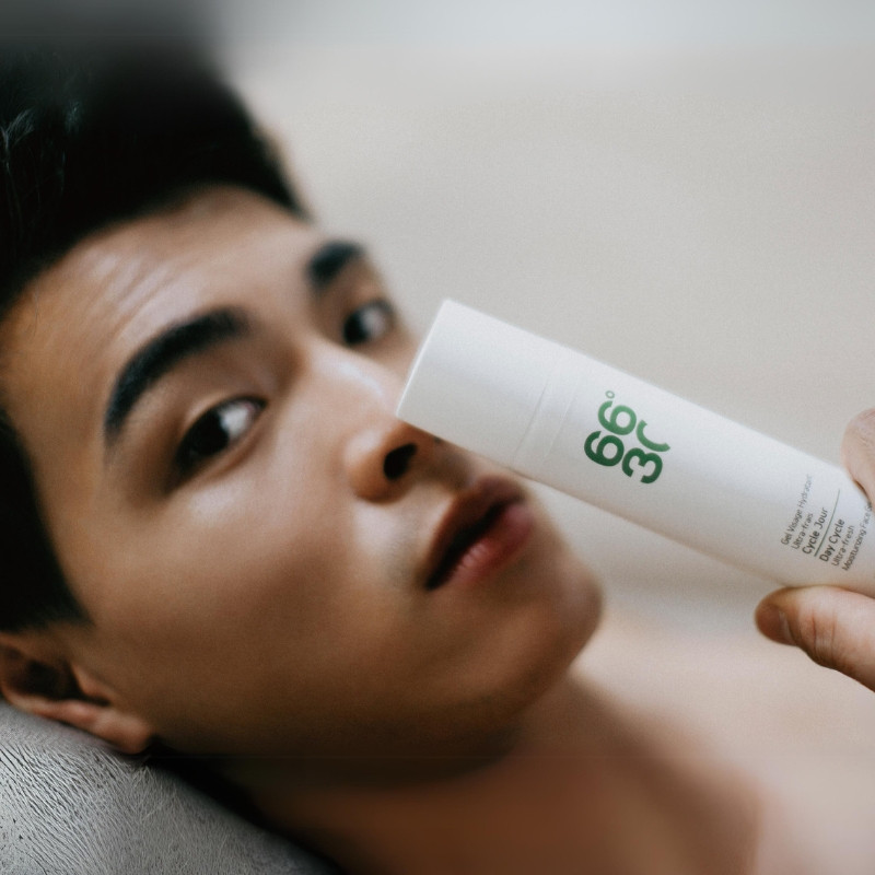 Ultra-fresh face gel moisturizing and matifying mixed to oily skin